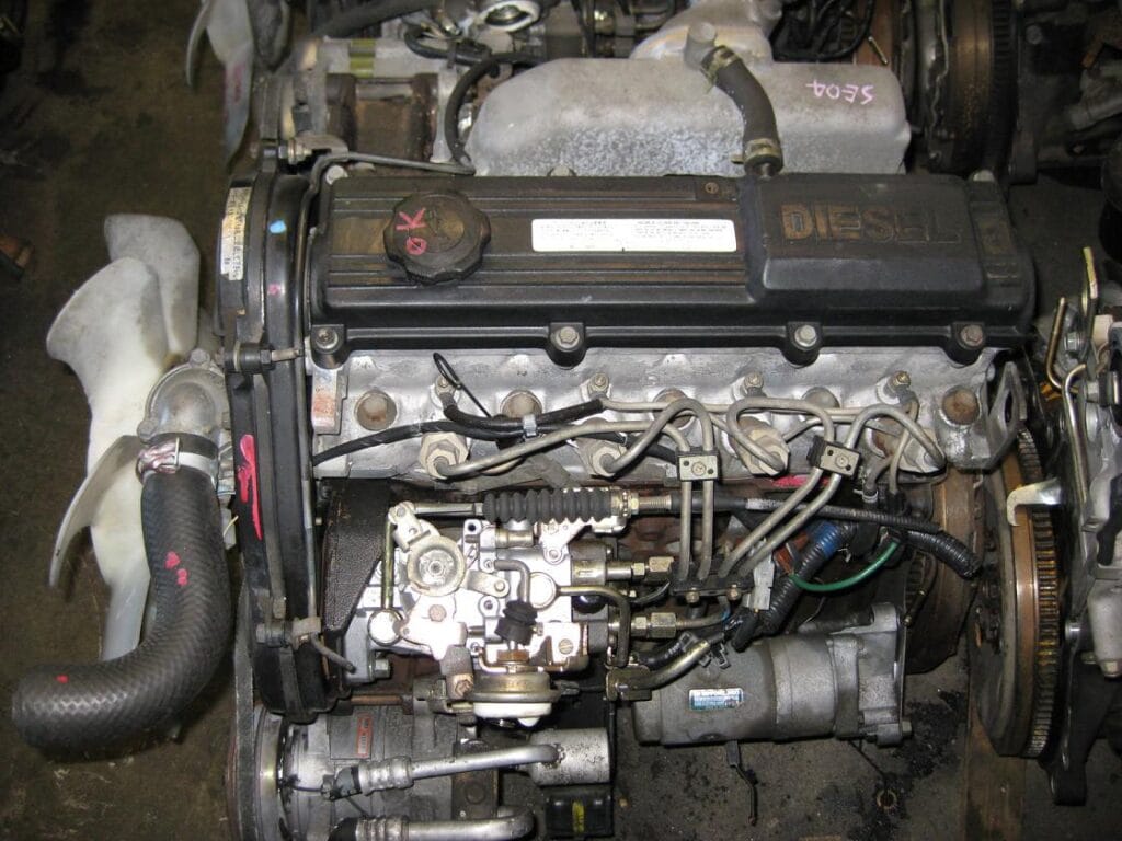 MAZDA-R2-2.2-B2200-DIESEL-BLACK - Jap-Euro